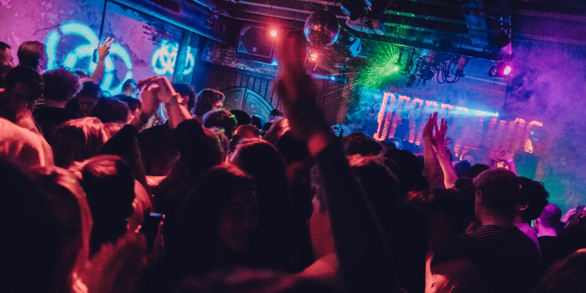 Club Rootz The Place for Friends and Fun